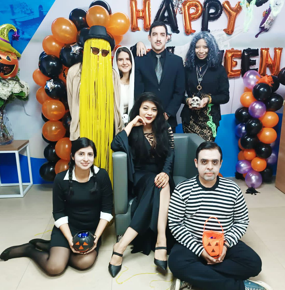 Concurso de disfraces por celebración de Halloween – Grupo Corporativo ...